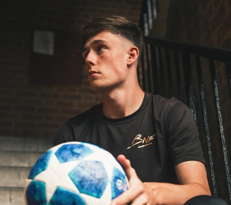 Ben Nuttall – Professional Football Freestyler and Multiple World ...